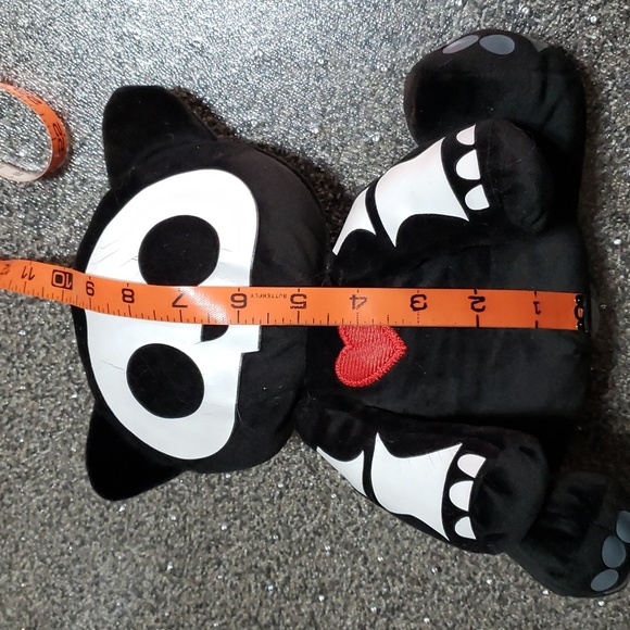 Skelanimals | Toys | Skelanimals Kit Plush 10 Years Old | Poshmark